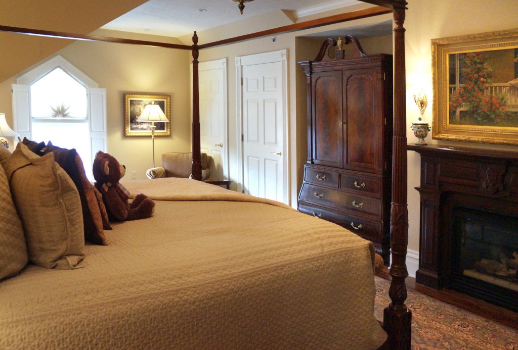 Accommodations – Inn On Negley